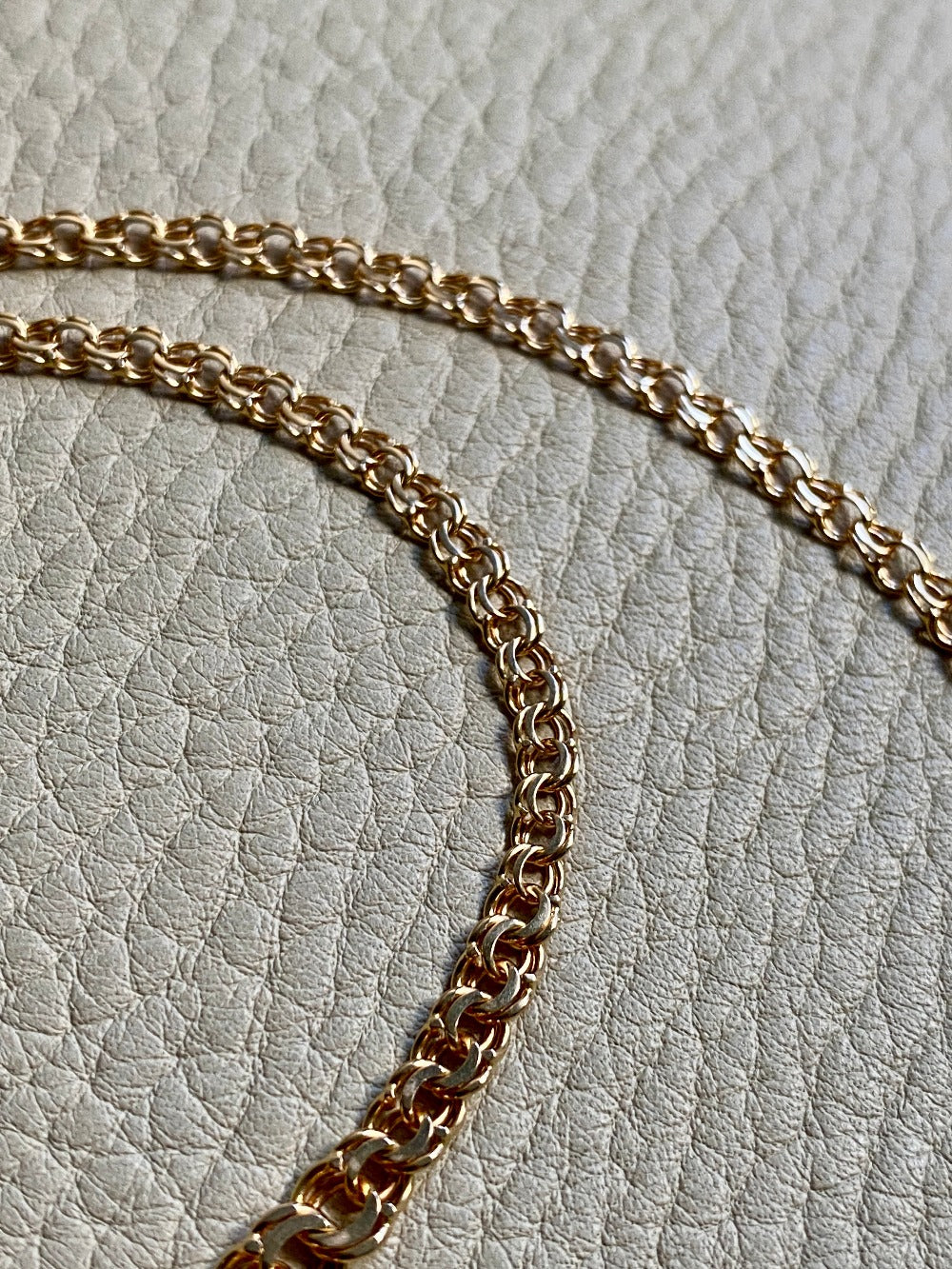 1977 Swedish 18k Gold necklace - Graduated double link chain - 17 inch ...