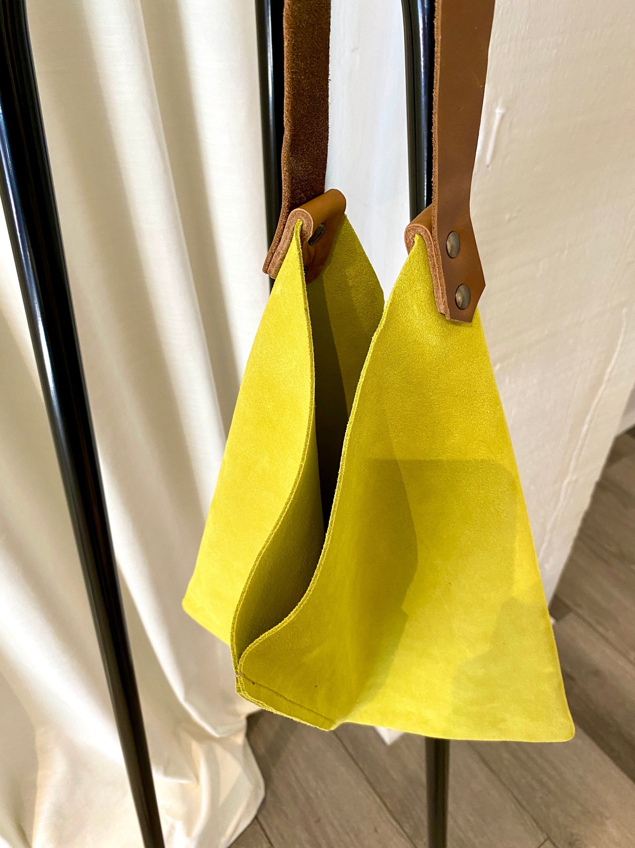 Assorted pieces - Yuzu yellow-green suede – penelopepenelope